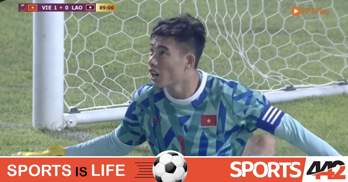 CĐV Đông Nam Á: U22 Việt Nam phải ngủ trên sân cỏ để thắng Lào