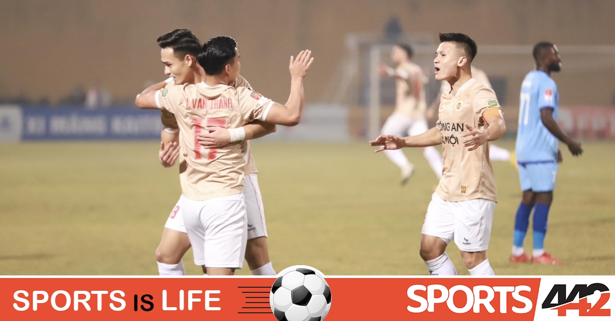 Kết quả V-League tối 26/12: CLB CAHN tìm lại bản ngã, SLNA thắng 'hú vía'